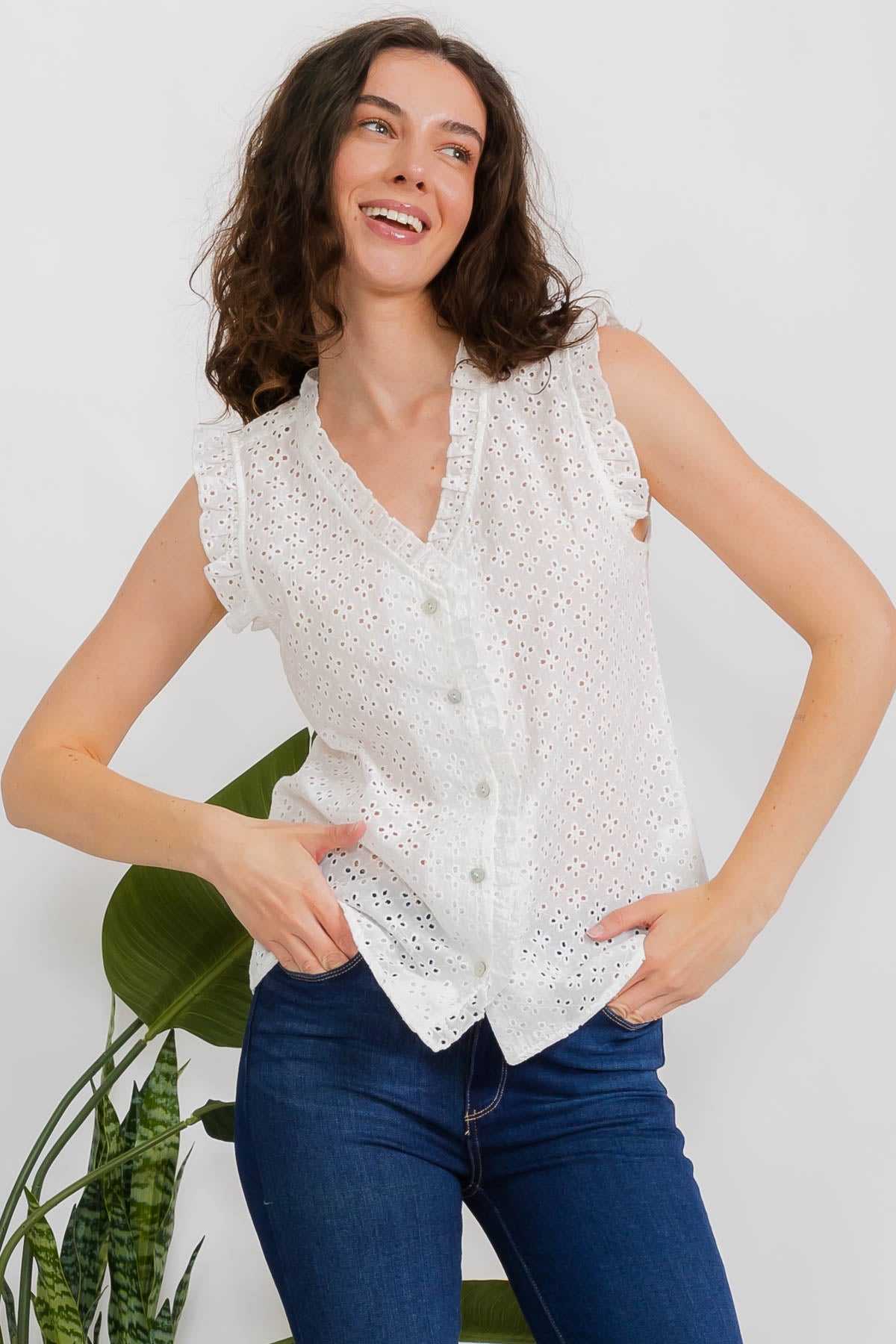 COTTON EYELET BUTTON FRONT RUFFLE BF PEASANT – PERSEPTION